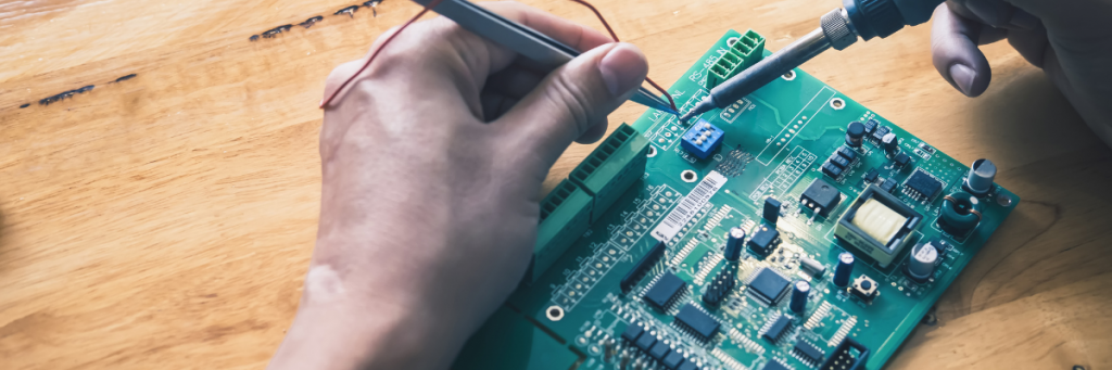 Advanced PCB Assembly Techniques for Complex Circuits - Rigiflex ...