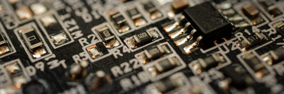 The Evolution of PCBs in Wearable Medical Devices - Rigiflex Technology Inc. Blog